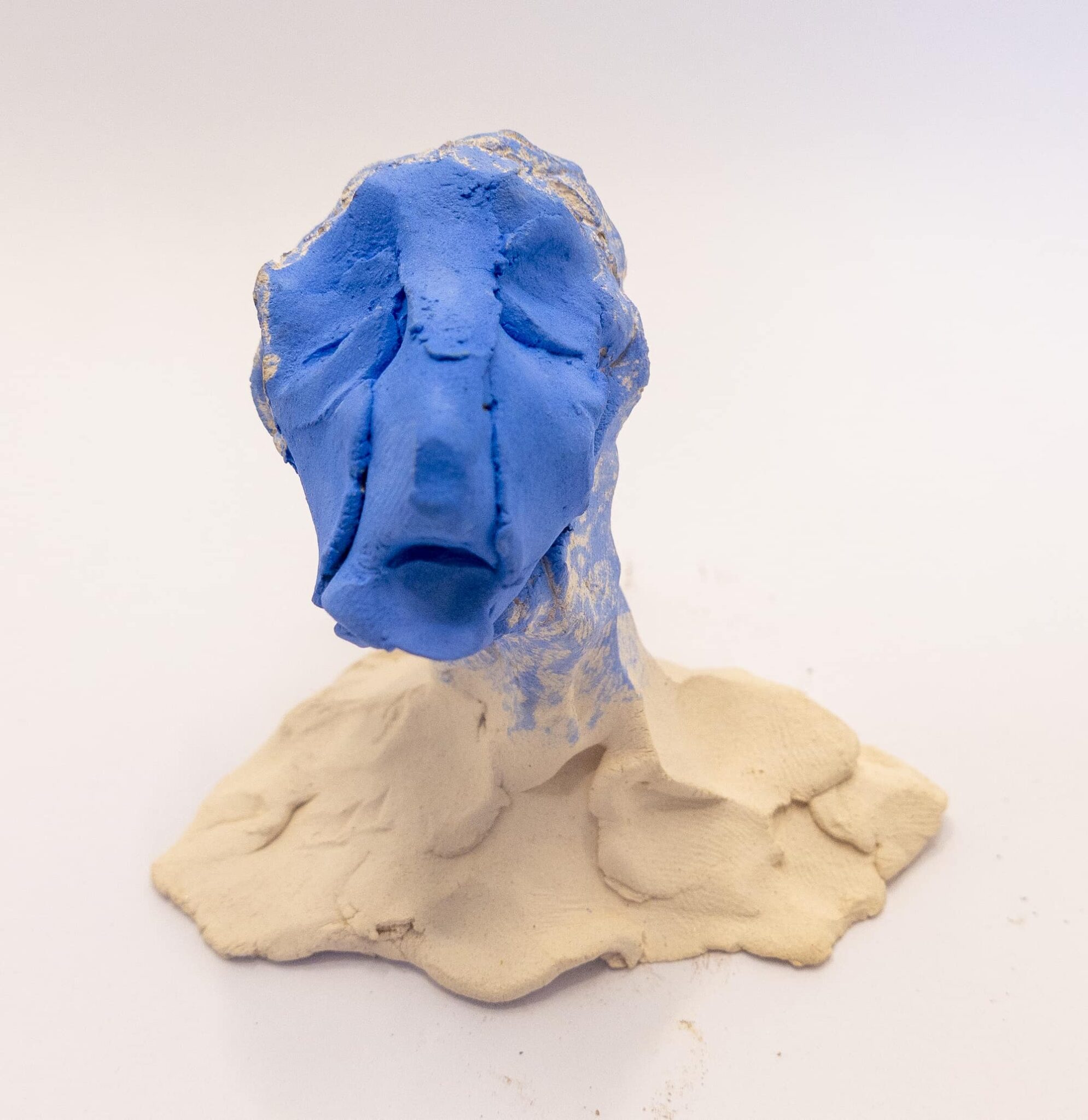 maquette-in-blue-paul-yule-berwick-universal-pictures